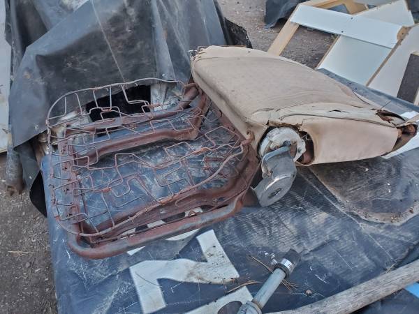 1968/69 AMC AMX low back bucket seat cores – Car Freak Classics