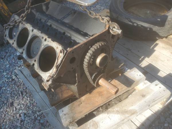 Ford 352ci short block engine – Car Freak Classics