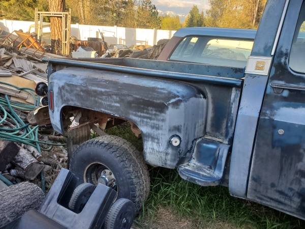 CLASSIC 1975 CHEVY SILVERADO SHORTBOX STEPSIDE 4x4 – Car Freak Classics