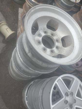 NICE 16.5x9.75 Aluminum slotted 8 lug wheels – Car Freak Classics