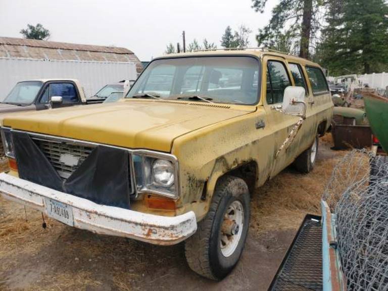 1975 Chevy suburban 4x4 – Car Freak Classics